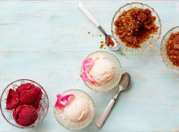 editorial | Kate Wesson